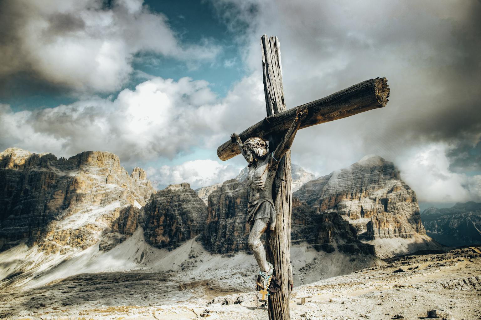 Why God Isolates His Chosen Ones - Victoria's Christian Ministries